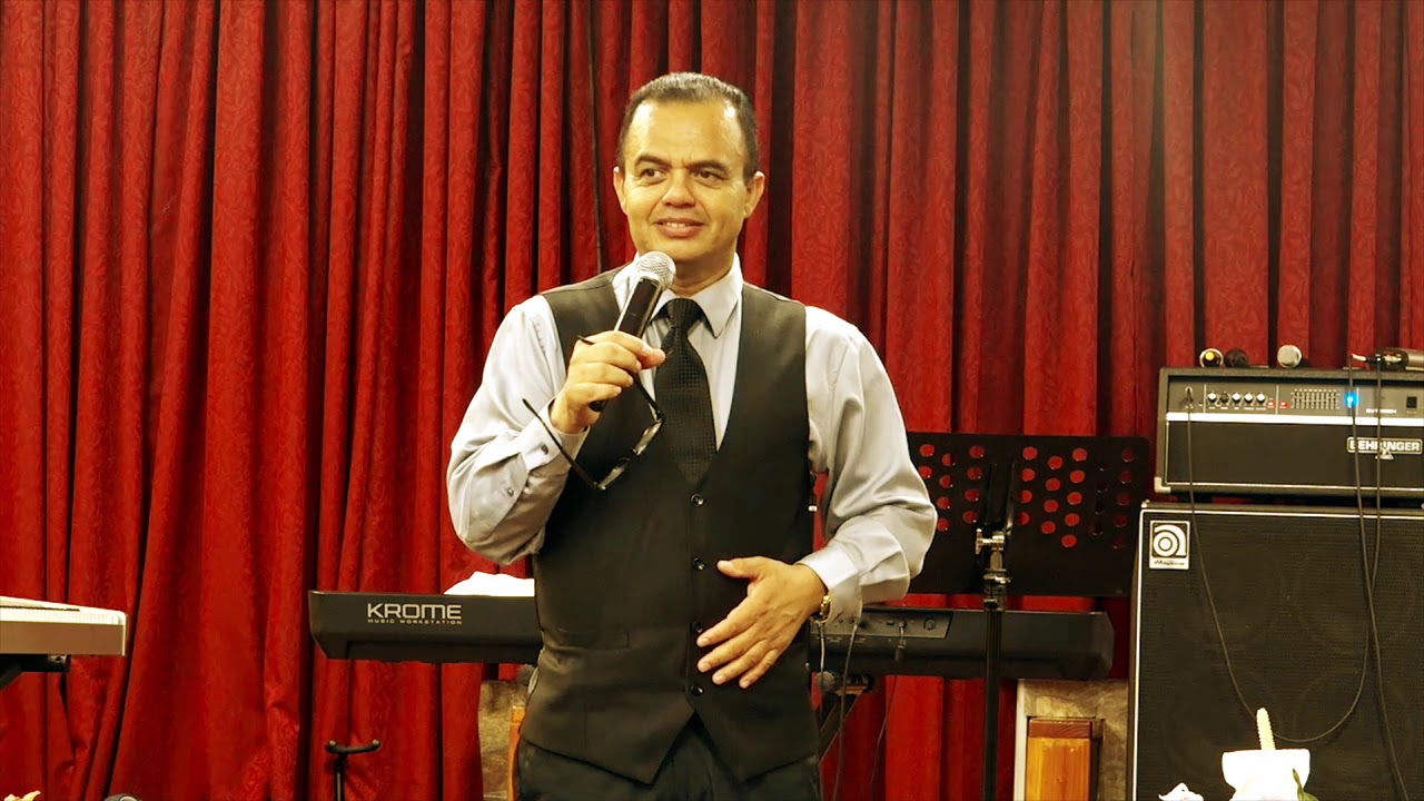 PASTOR RENE RIVAS TEMA: NO VIVAS DEL PASADO 7 6 18 - YouTube