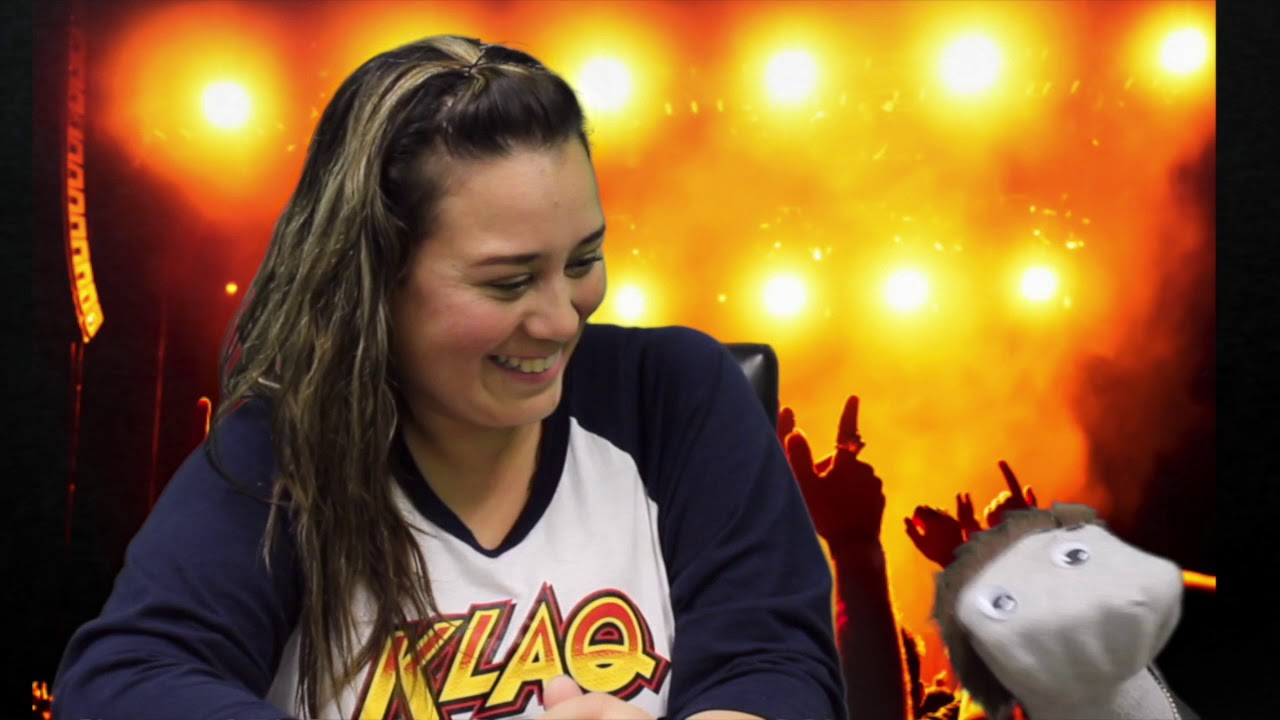 Veronica Gonzalez Interviews Lil' Shim - YouTube