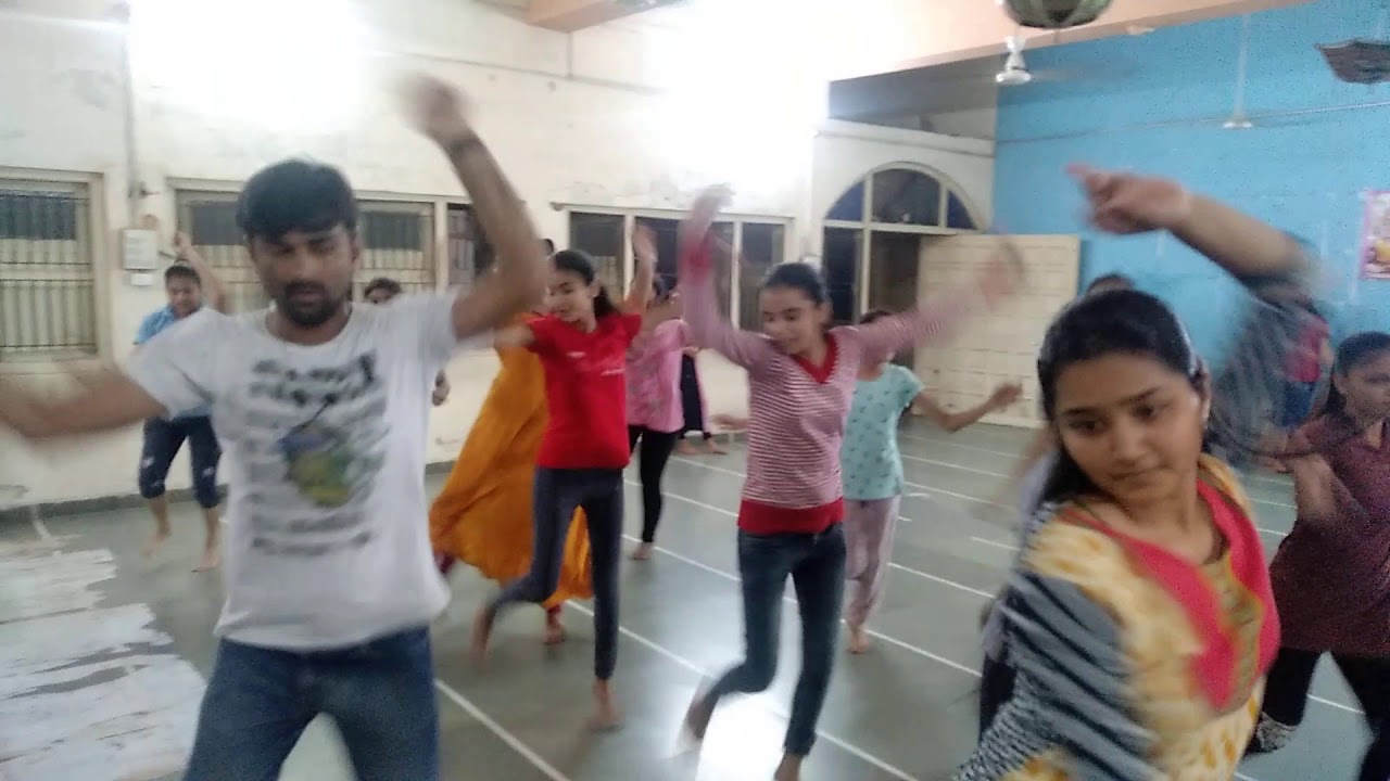 Halaji Tara Hath vakhanu | Hudo raas | Garba steps | Garba practice ...