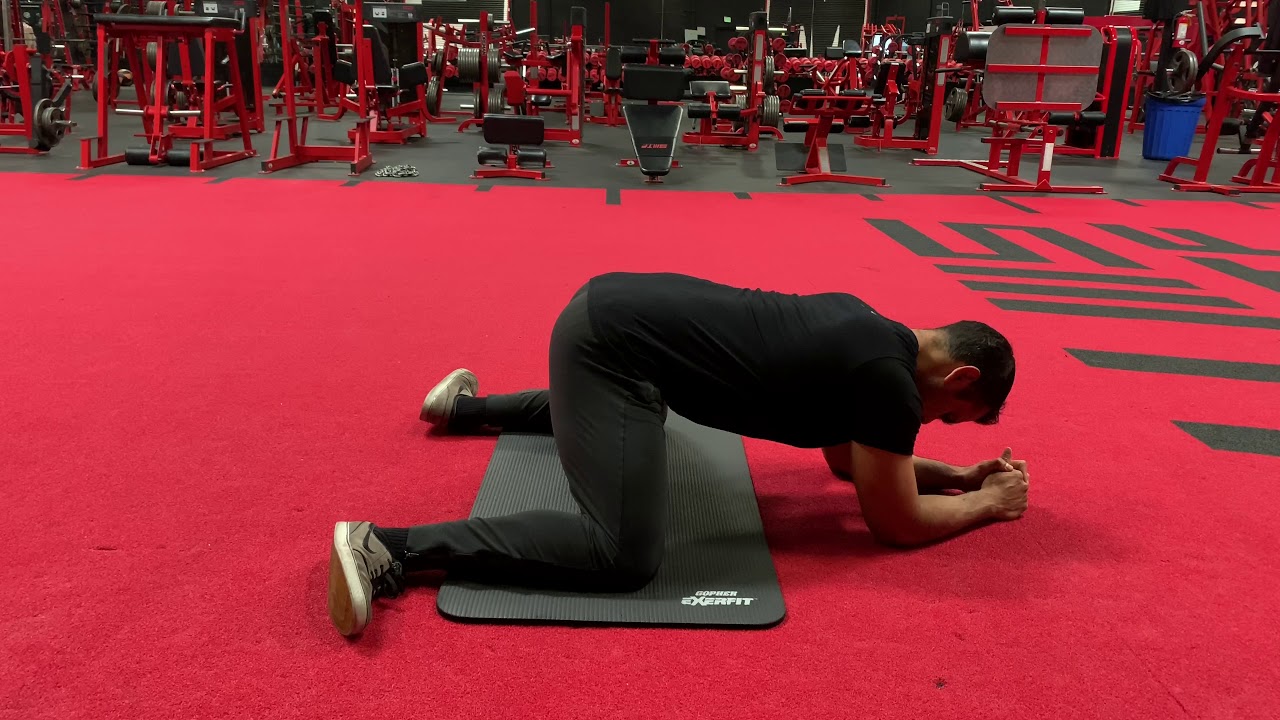 Frogger Hip Stretch - YouTube