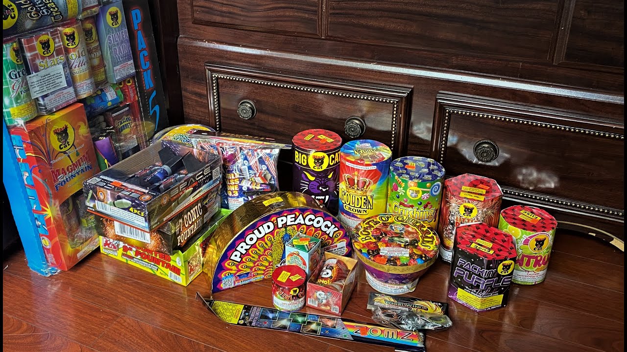 Fireworks Pick-Ups @ Dapkus Fireworks In Durham Connecticut - YouTube