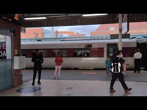 LNER Azuma Class 801 Departing Doncaster - YouTube
