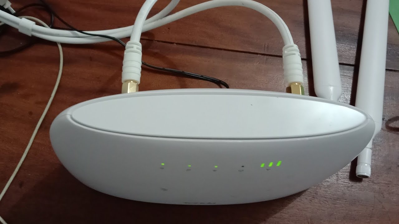 TENDA 4G07-ANTENA 4G OMNI HUAWEI AF78 - YouTube