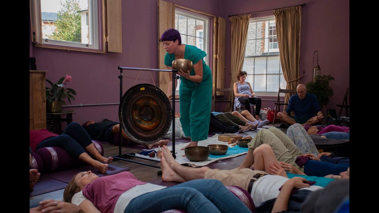 Sound Bath and Meditation - YouTube
