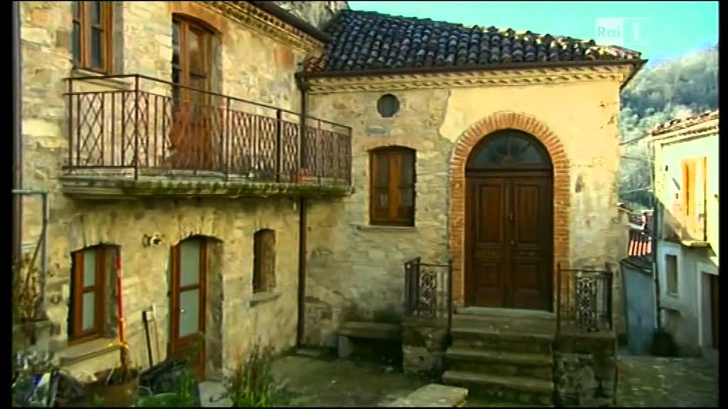 Giulia Nannini in 'A sua immagine' - YouTube