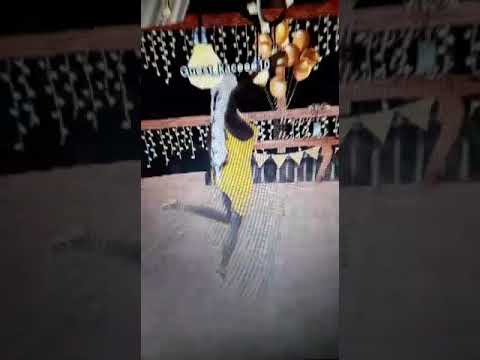 YELLOW DRESS BOOTY SHAKE.