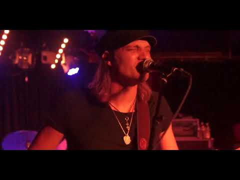 The Black Moods - Bad News (Official Video)