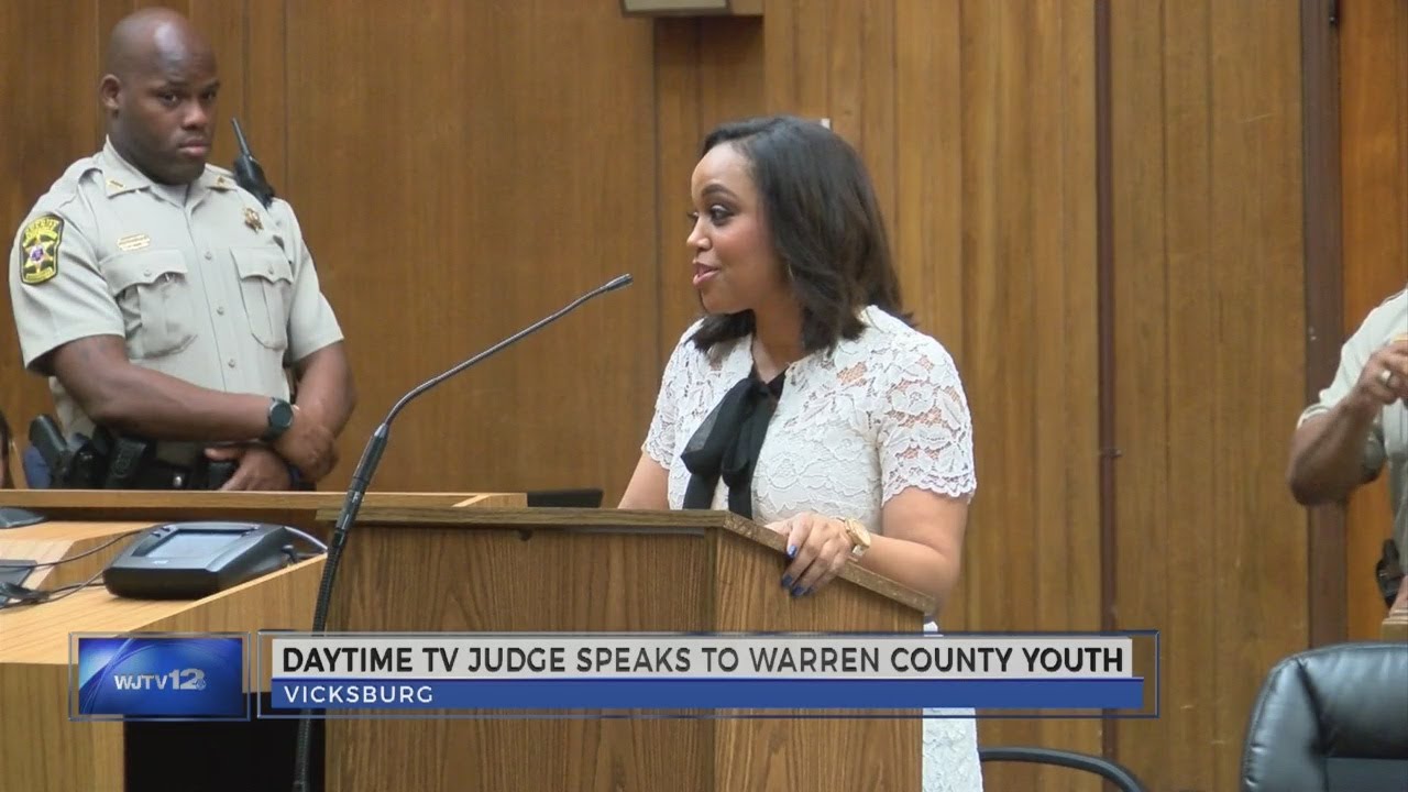 Judge Faith appears in Warren County - YouTube