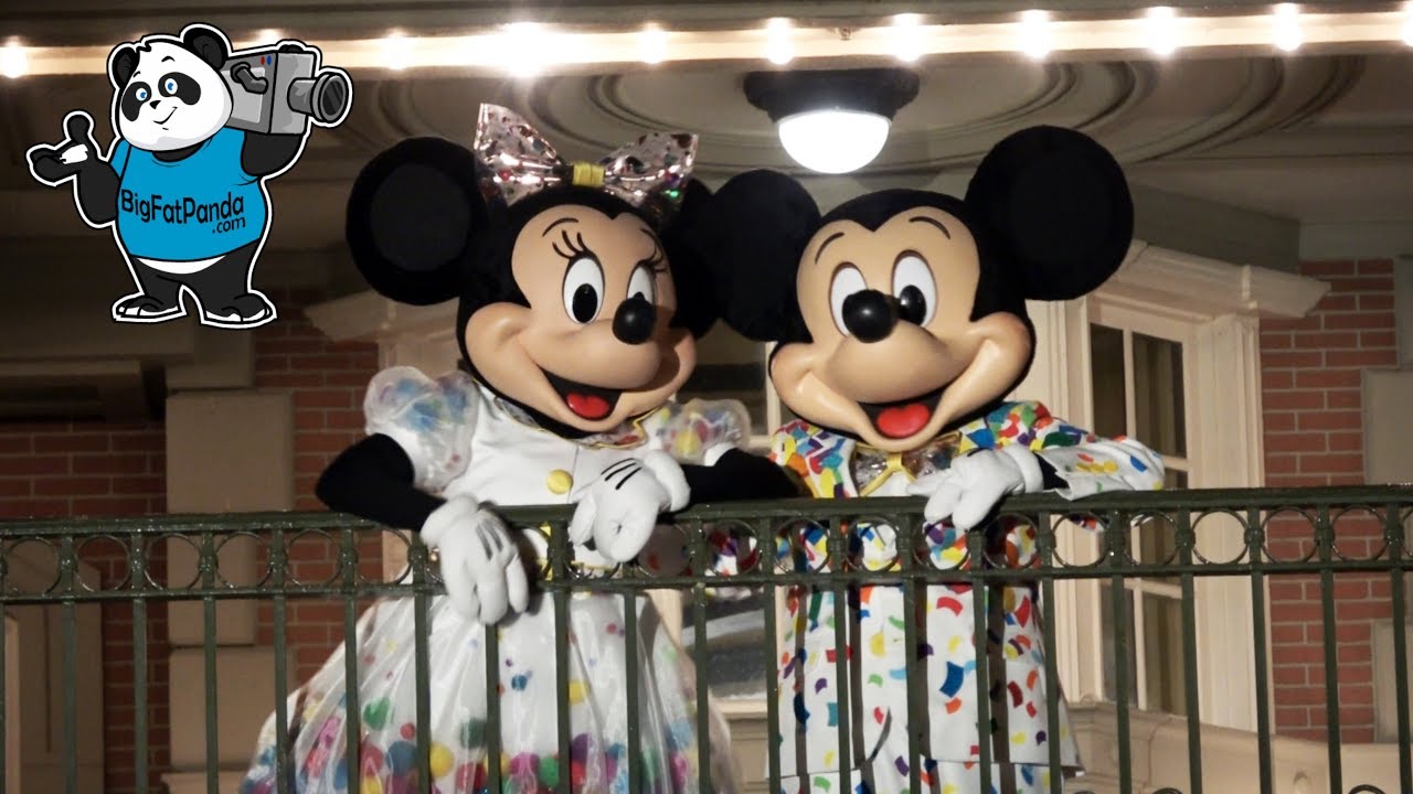 Mickey & Minnie Mouse Goodnight Kisses - Magic Kingdom - DVC Moonlight ...