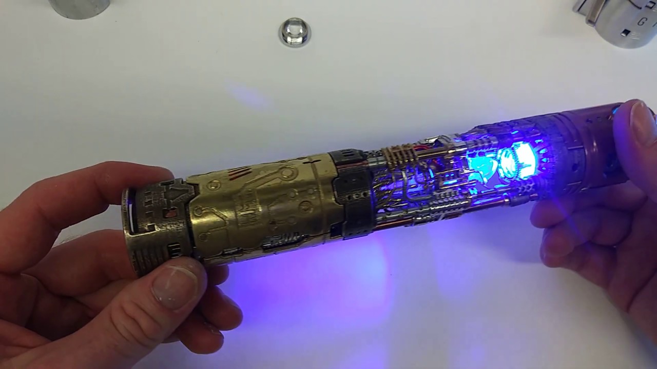 Rey Anakin Luke Lightsaber Kyber crystal metal chassis reveal #005 ...
