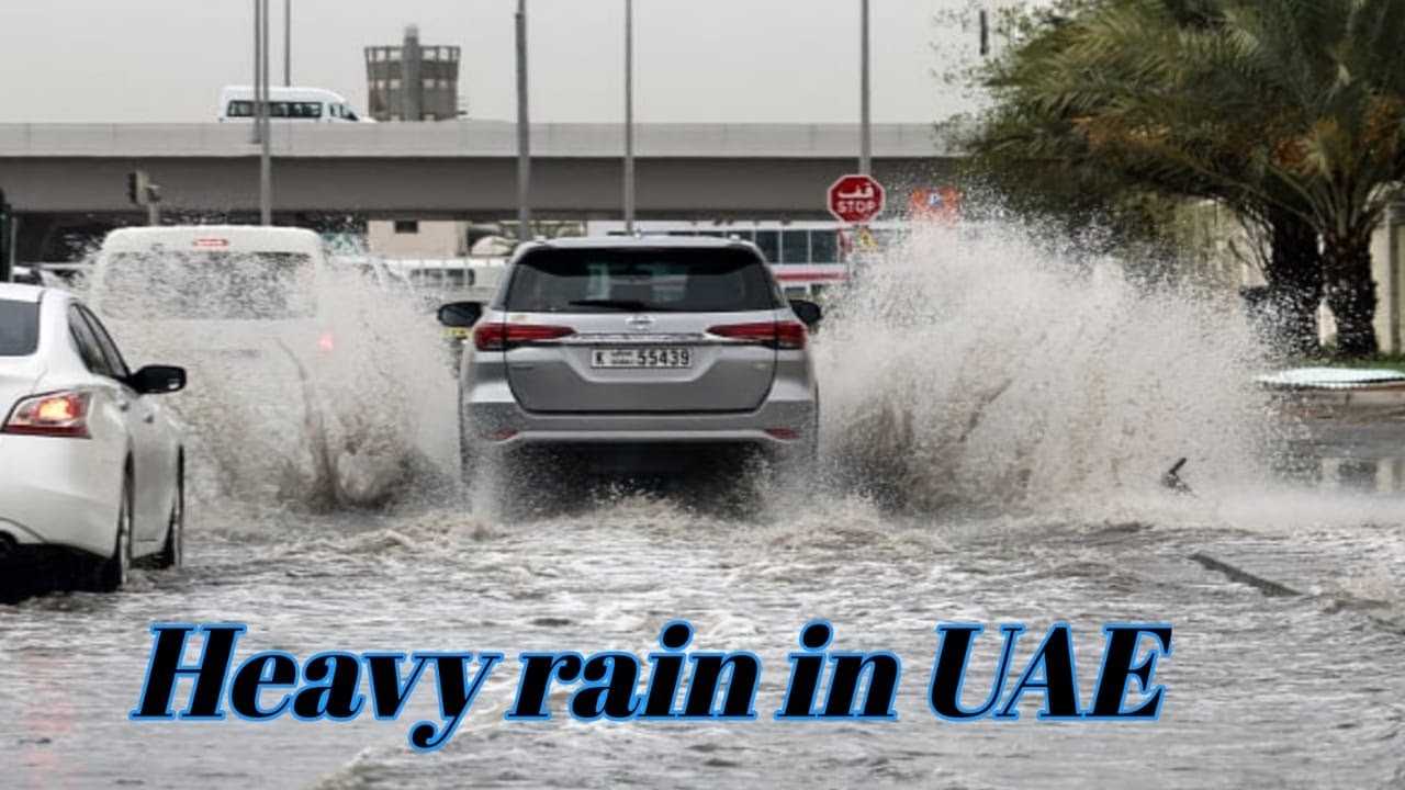 Heavy rain in Dubai UAE today // flood alert in many areas // Be safe ...