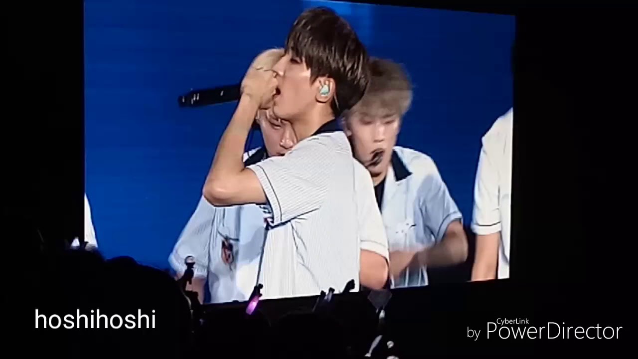 Diamond Edge in Manila (Mansae + Boom boom + hoshi vs dino) - YouTube