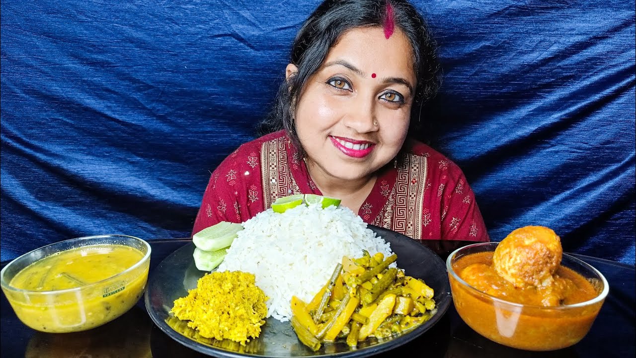 Eating Show II Bhat, Sukto , Kochu Bata, Dal, Duck Egg Curry 🤤🔥 - YouTube