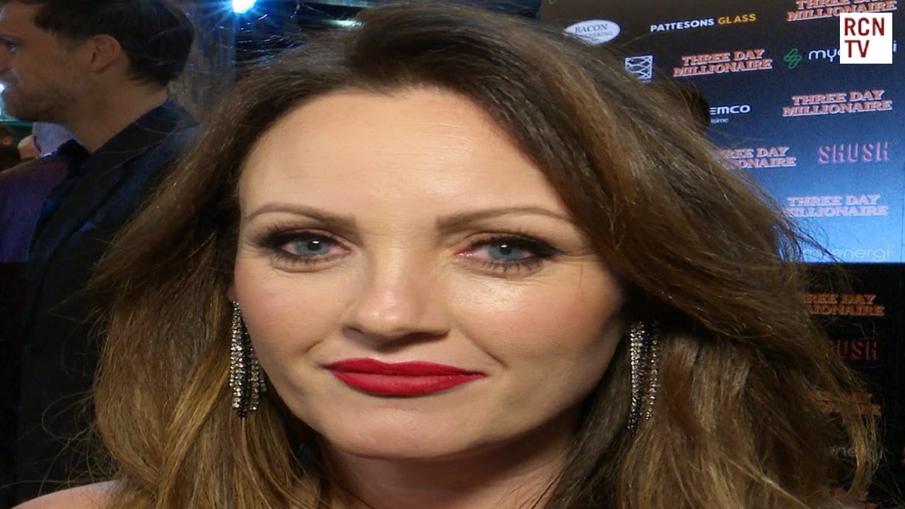 Melissa Batchelor Interview Three Day Millionaire Premiere - YouTube