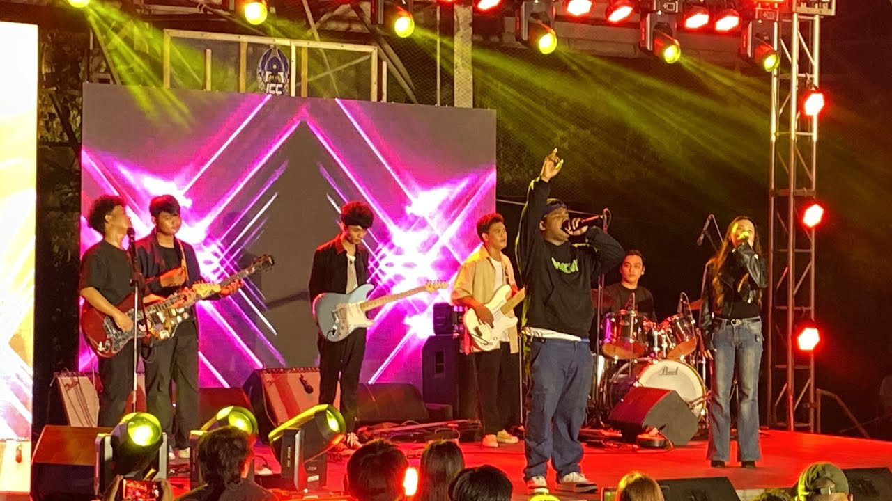 Mundo (Cover) x Sky - CXI - YouTube