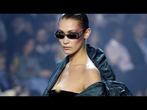 Model BELLA HADID suffers a nip slip on the runway in Paris Haute Couture Fashion Week: Pics