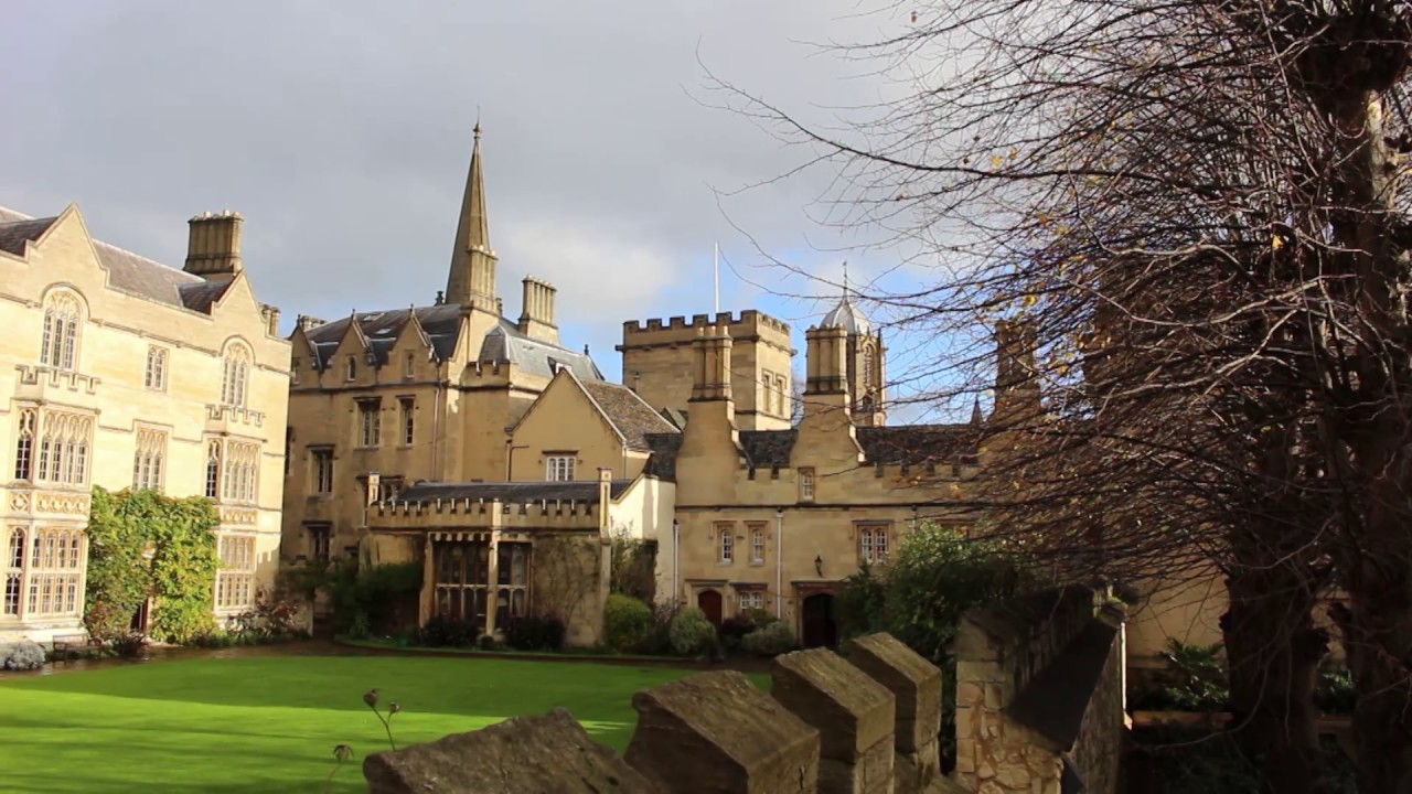 Studying languages at Oxford - Dr Tim Farrant - YouTube