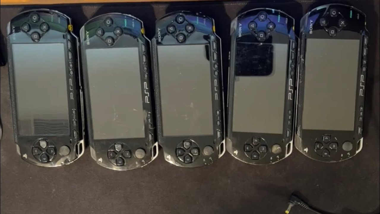 Testing and evaluating 5 PSP 1000's from a big eBay lot - YouTube