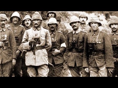 Tarihe adını altın harflerle yazdıran şehitlerimizi ve gazilerimizi saygı ve minnetle anıyoruz.