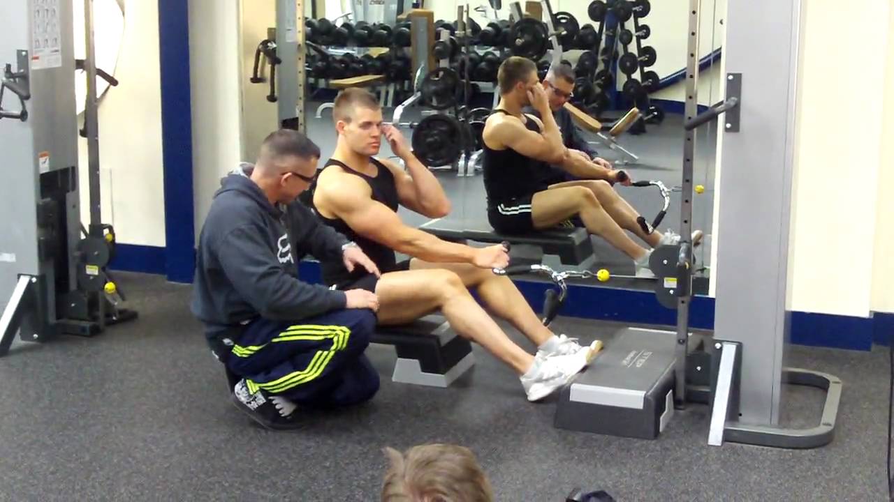Tim Thacker at the Men's Body Sculpting shoot with Dr Nick Evans - YouTube