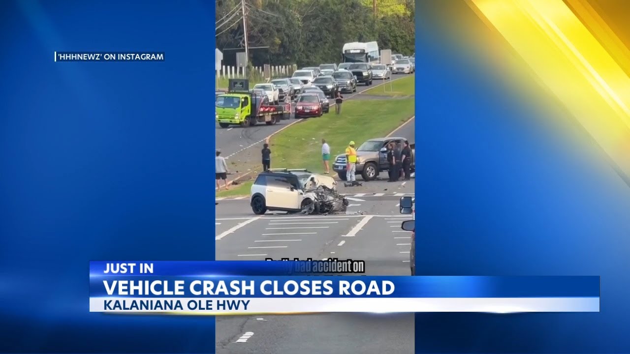 Kailua crash shuts down Kalanianaole Hwy - YouTube