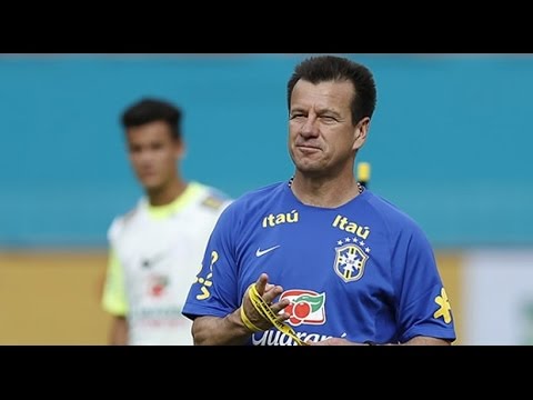 Marcelo y Robinho, convocados por Dunga - YouTube