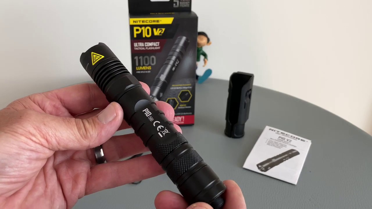 Nitecore P10 V2 taktische Taschenlampe - YouTube