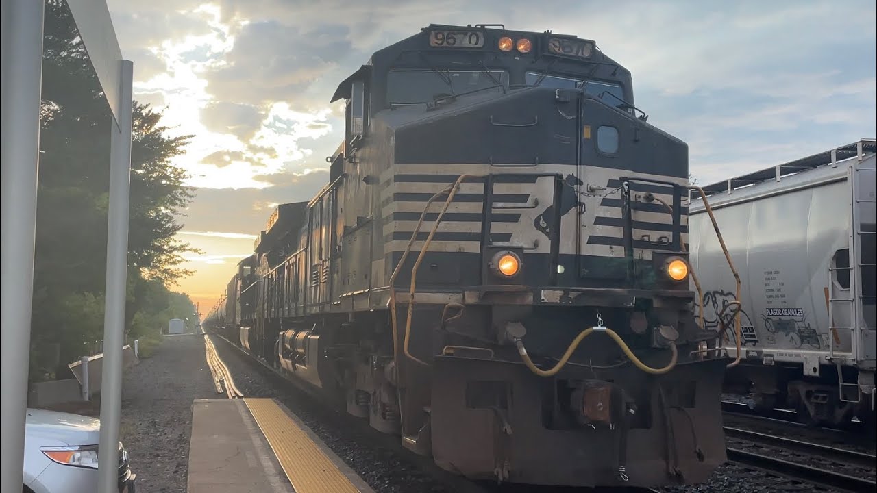 Morning of Railroad drama part 2, NS 65E. - YouTube