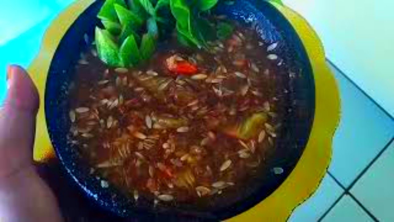 SAMBAL REUCEUH BONTENG/TIMUN||KHAS SUNDA - YouTube