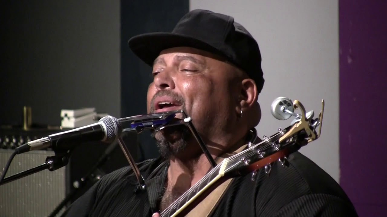 Kevin "B.F." Burt-- 2017 Iowa Blues Challenge Finals - YouTube
