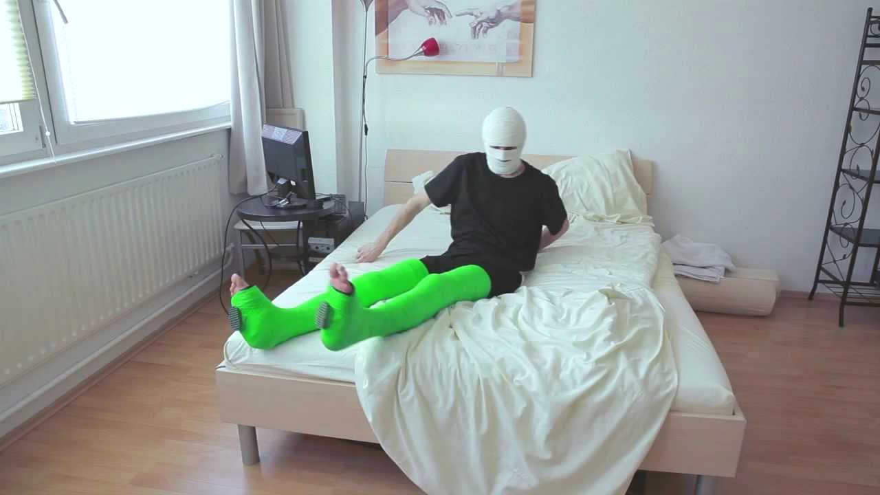 green dllwc - YouTube