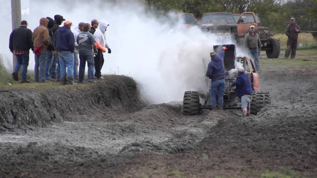 MIdwest Mud Boggers - YouTube