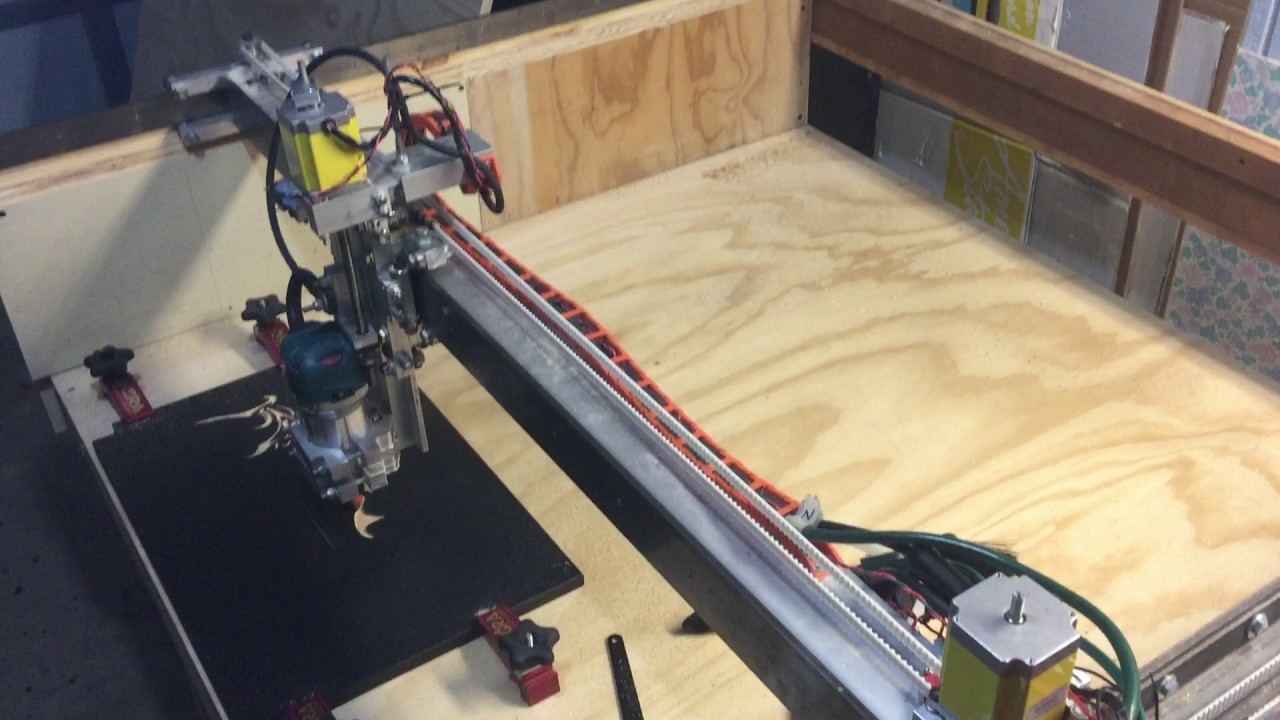 Momus cnc 3 - YouTube