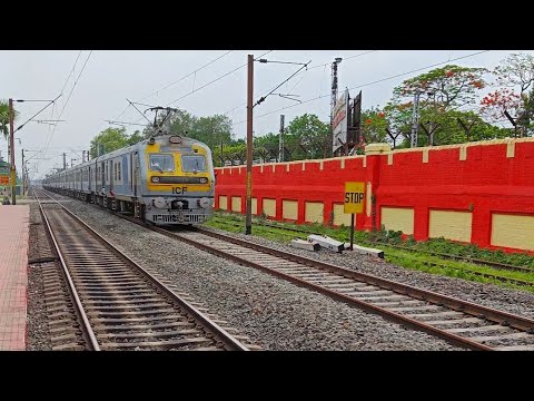 Memu Train Crossing in High Speed || #trainvideos #cartoon #train - YouTube