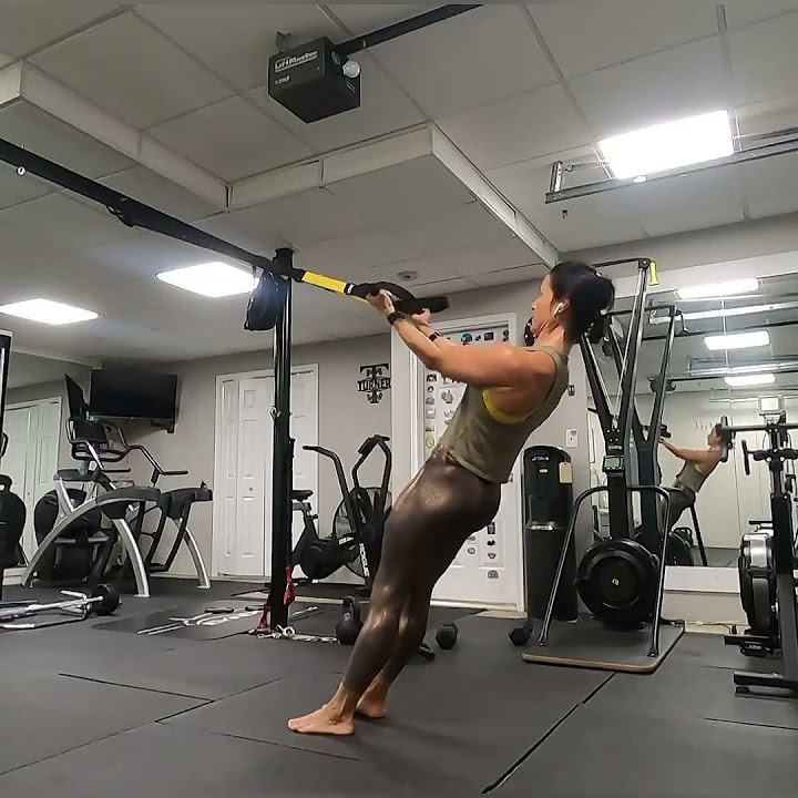 TRX BICEP CURLS - YouTube