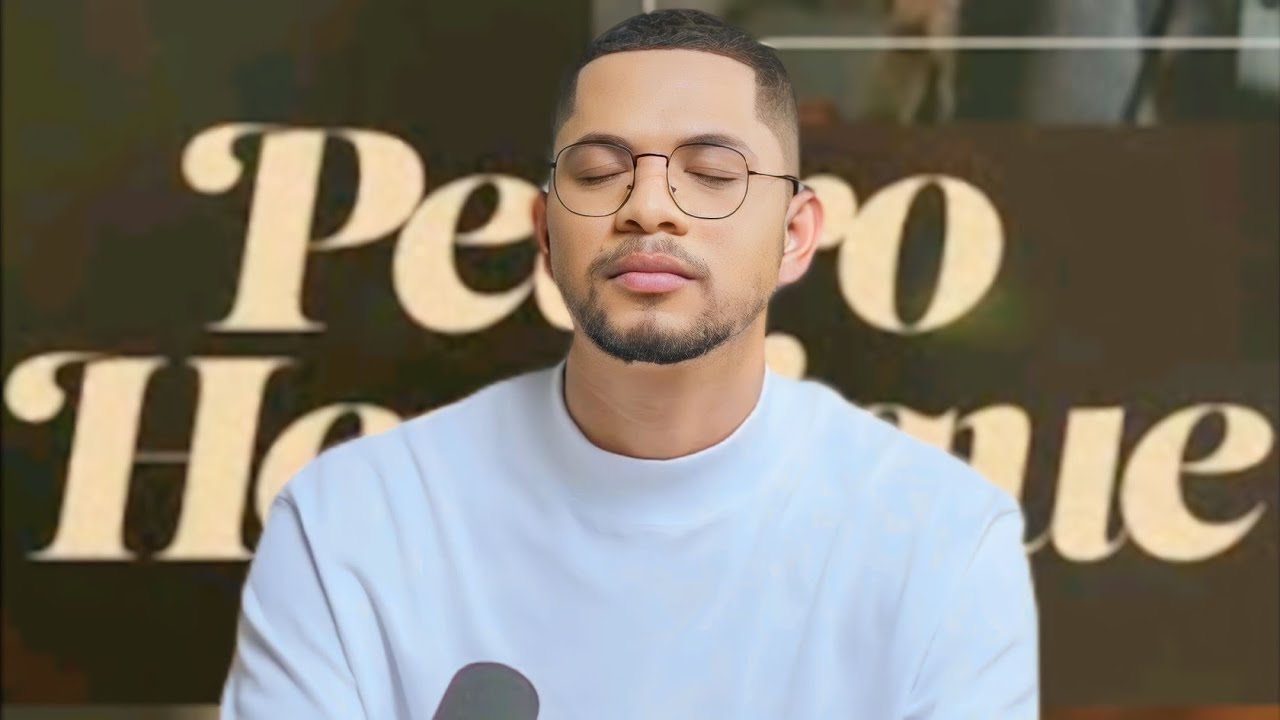 Pedro Henrique singer Brazilian Dead at 30 After Collapsing Onstage ...