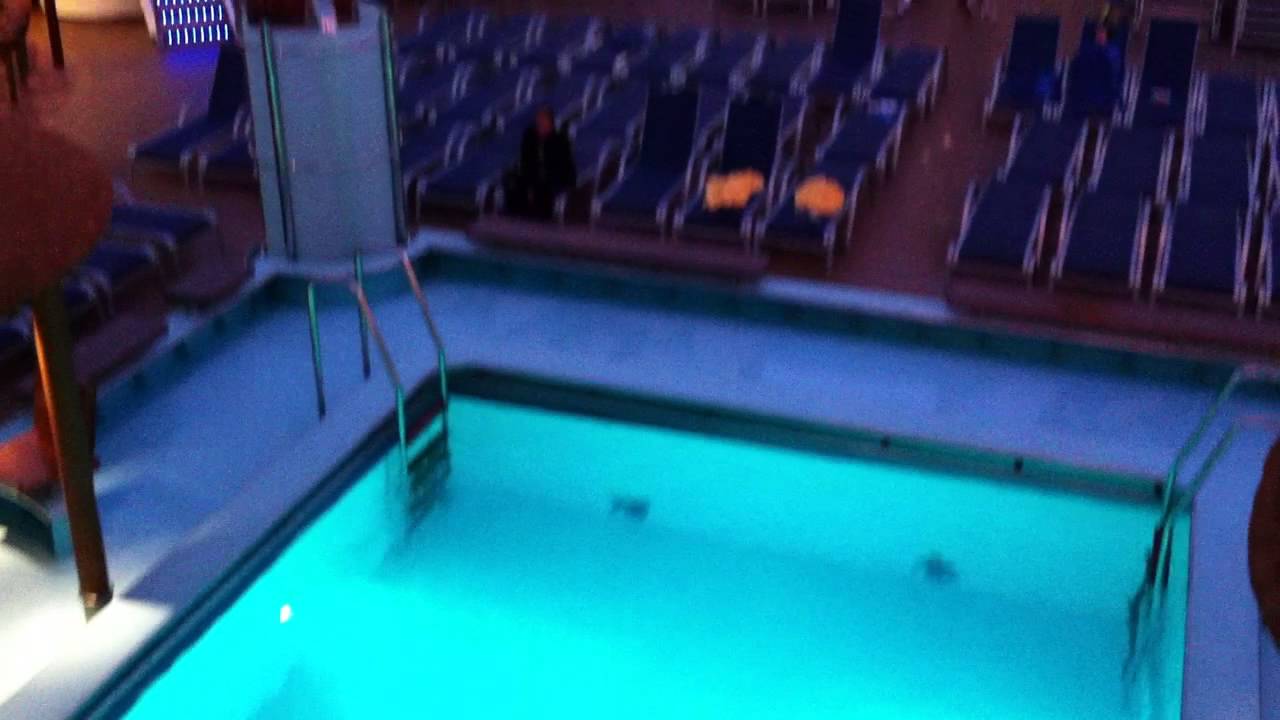 Carnival Sunshine, pool on deck 9 - YouTube
