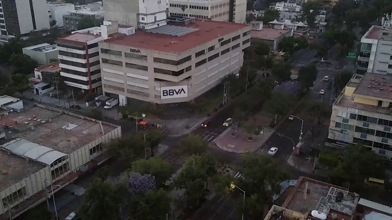 Time lapse de Avenida Chapultepec Guadalajara - YouTube