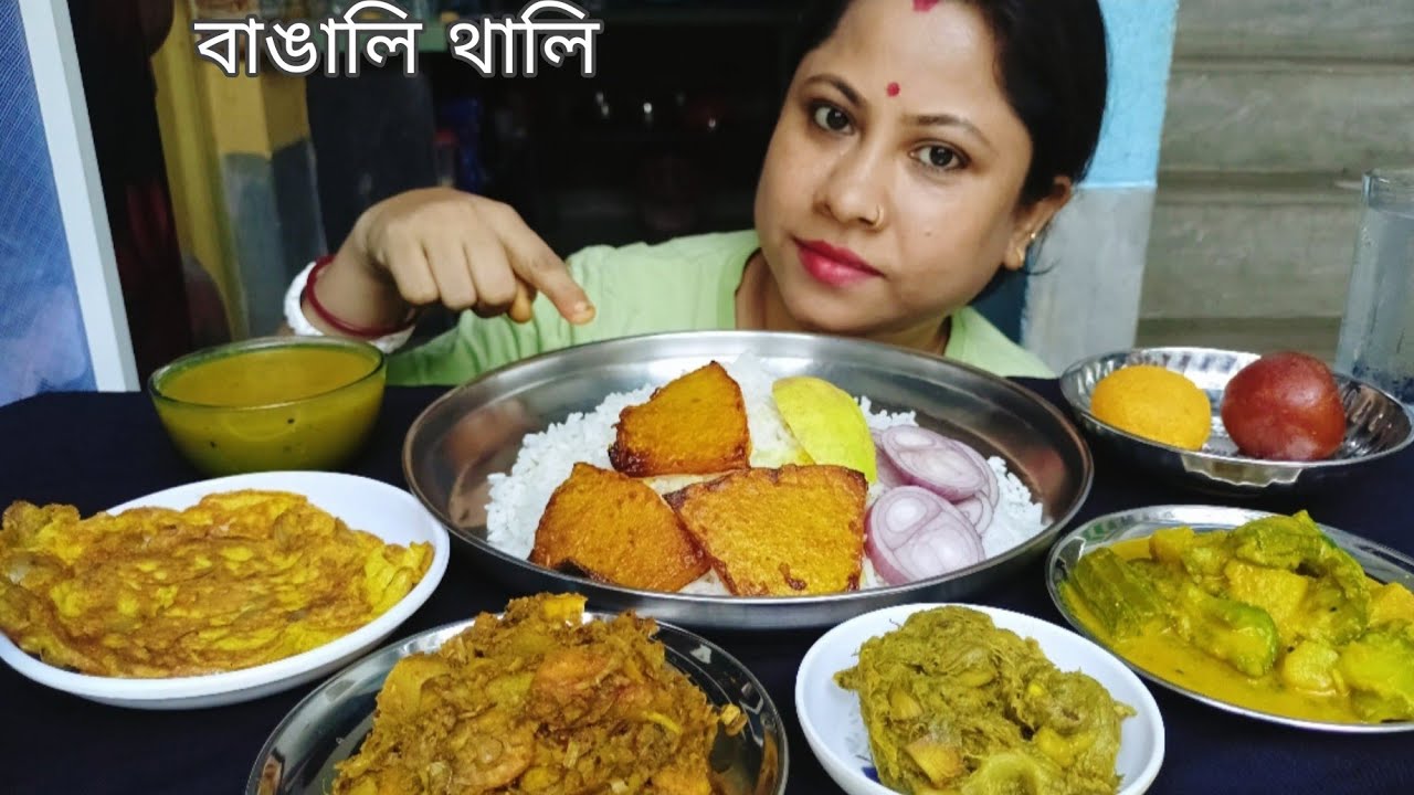 eating Rice, Musur Dal,chingri moca🍤 ghanto,kochu sak ghonto, egg ...