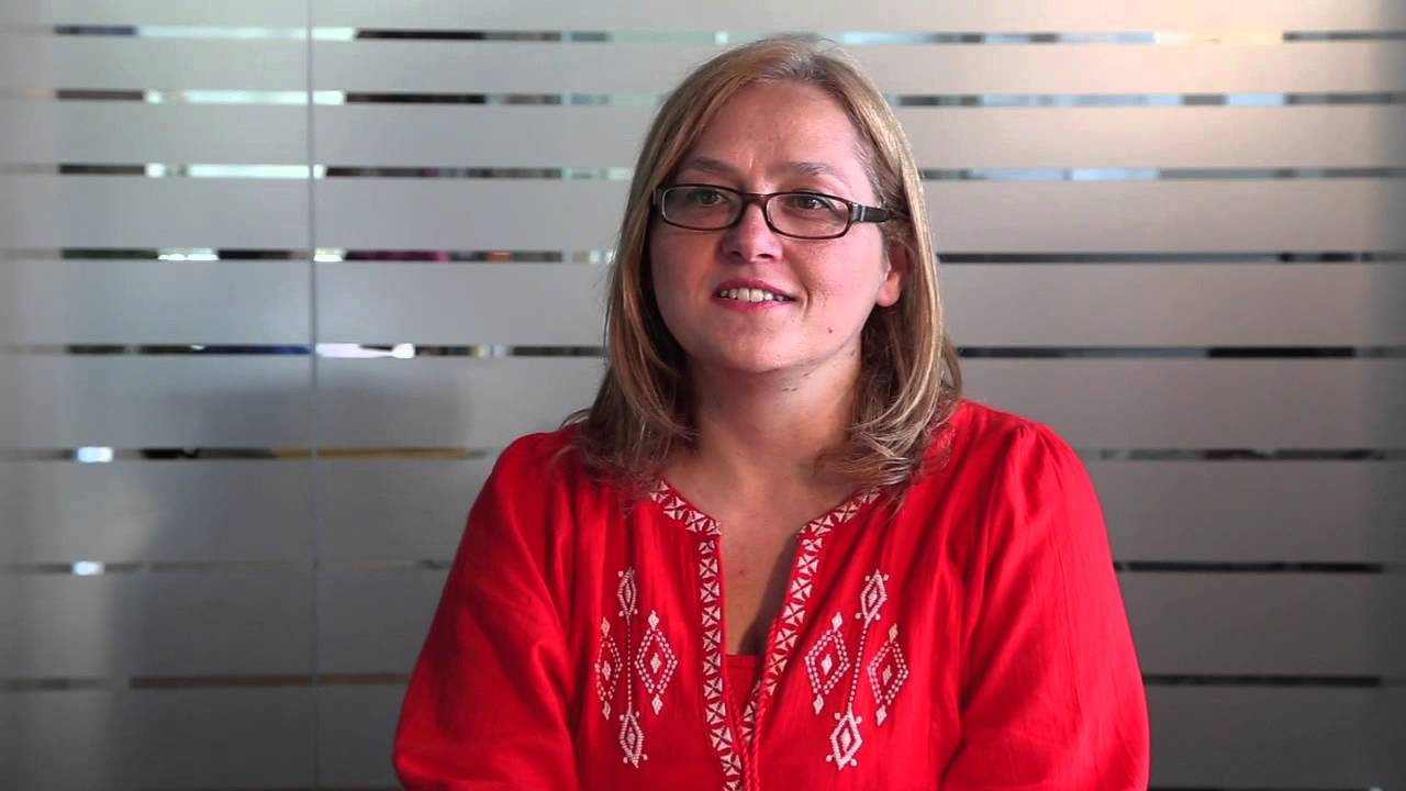 Elif Mutlu Atlas Tatil dergisini anlatıyor. - YouTube