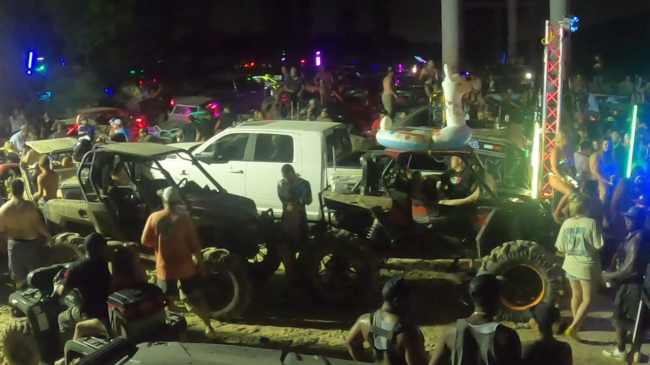 THIS BY FAR THE WILDEST BIKINI CONTEST AT XTREME OFF ROAD PARK (ONLY ...