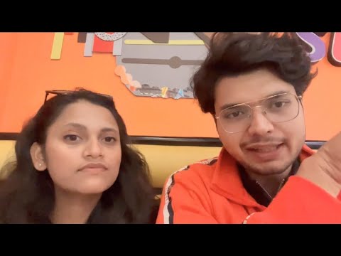 Christmas Mini Vlog | Miss Doozy cafe South Delhi - YouTube