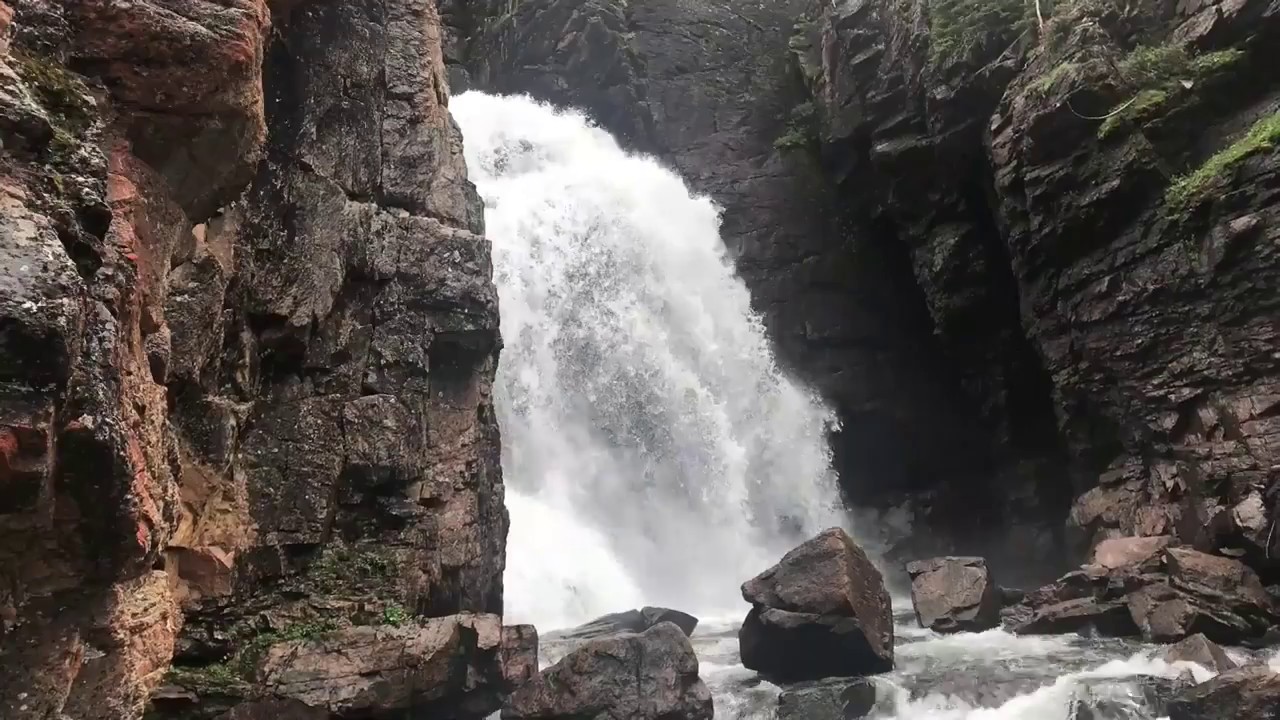 Beartooth Falls - YouTube