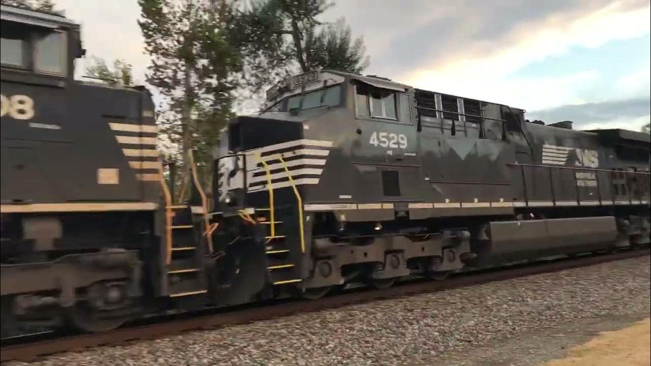 NS 154-23: NS 4399 1028 Mid-DPUs NS 1008 4529 Duluth GA - YouTube