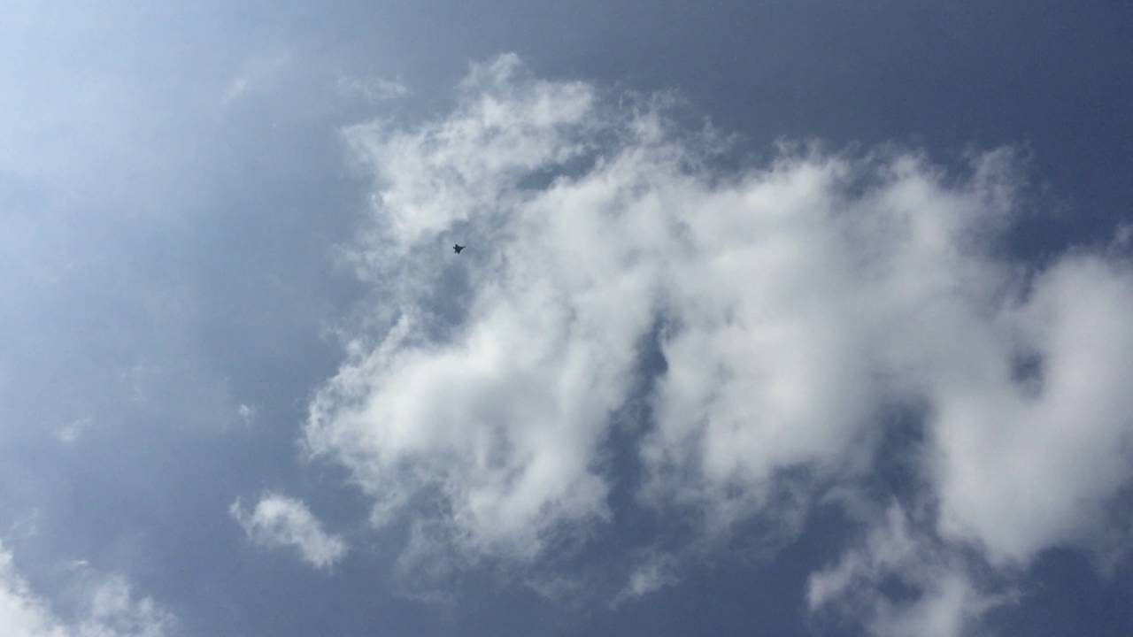 F-22 Take off - YouTube