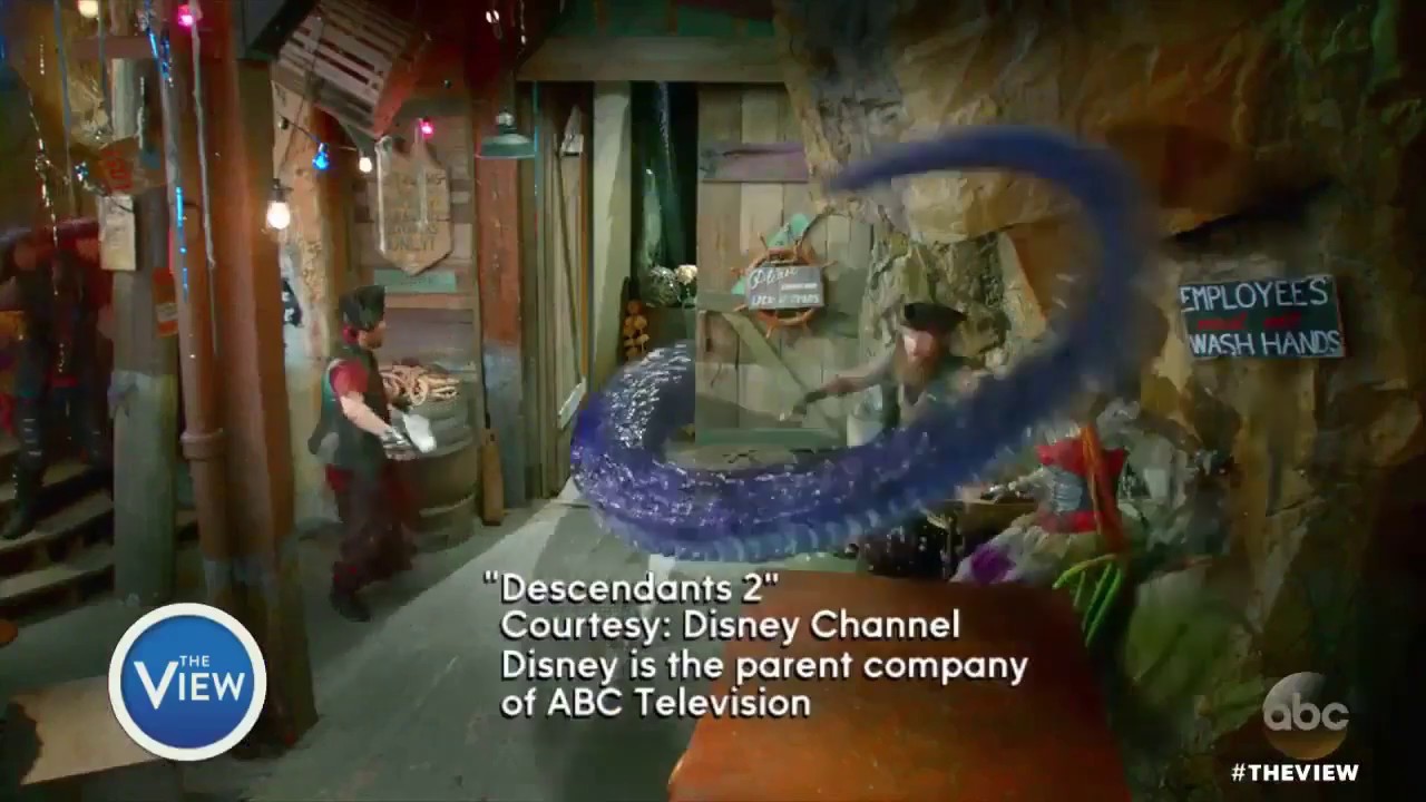 Descendants 2 | Ursula Clip - YouTube