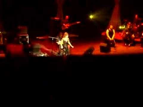 Najwa Karam, Fadl Chaker, Wael Kfoury Concert - YouTube