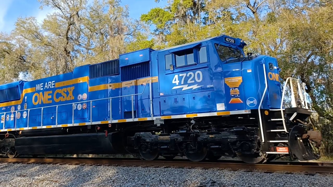 EMD, Special, And Foreign Power On The CSX S-Line In Florida - YouTube