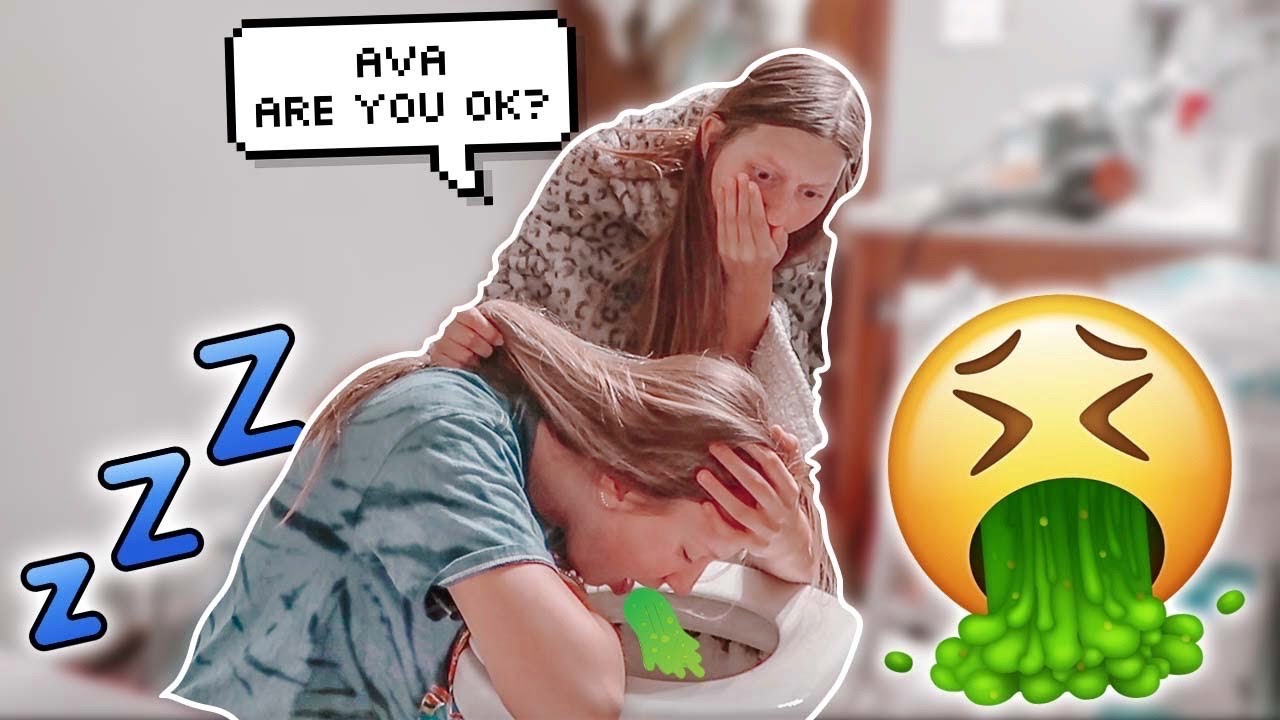 GETTING SICK IN THE MIDDLE OF THE NIGHT PRANK ON TWIN SISTER - YouTube