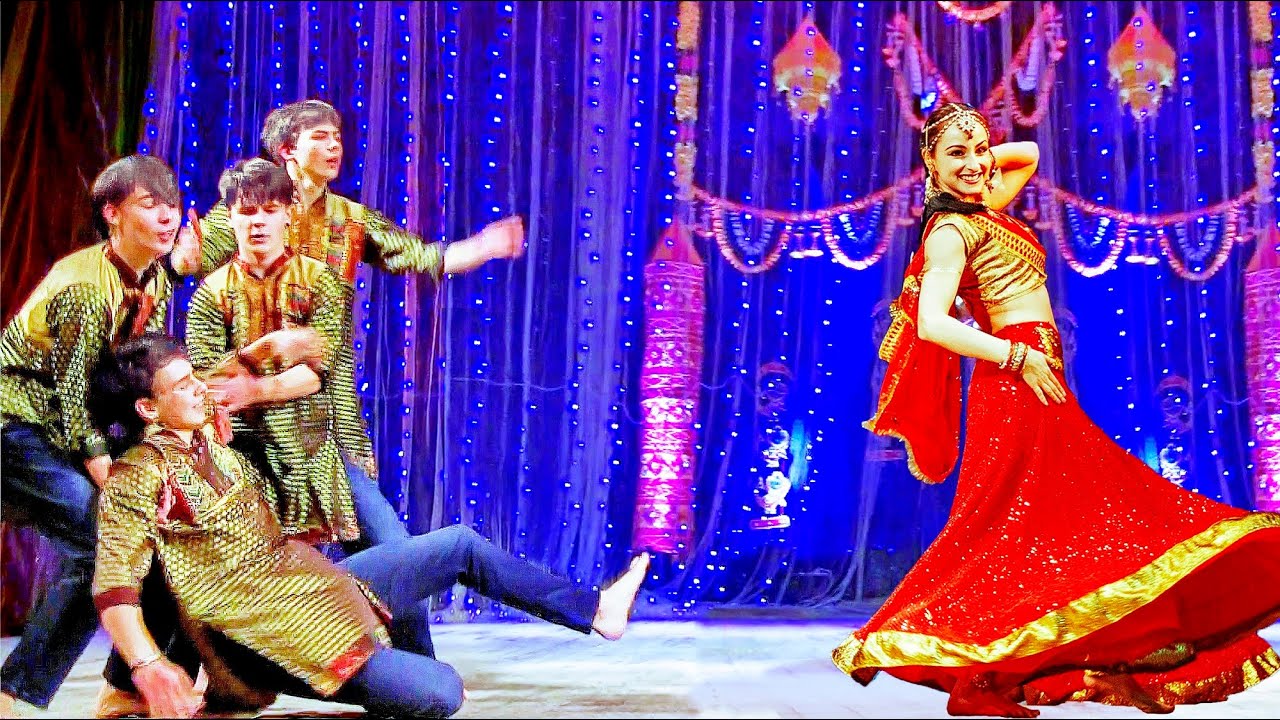 Mundiyan | Baaghi 2 | Indian Dance Group Mayuri - YouTube